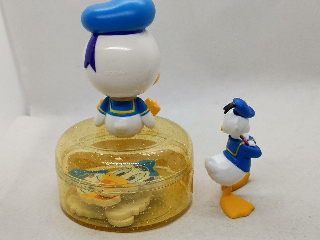 Disney - Donald Duck - Magnet Set & Minifigure, Hobbies & Toys, Toys ...