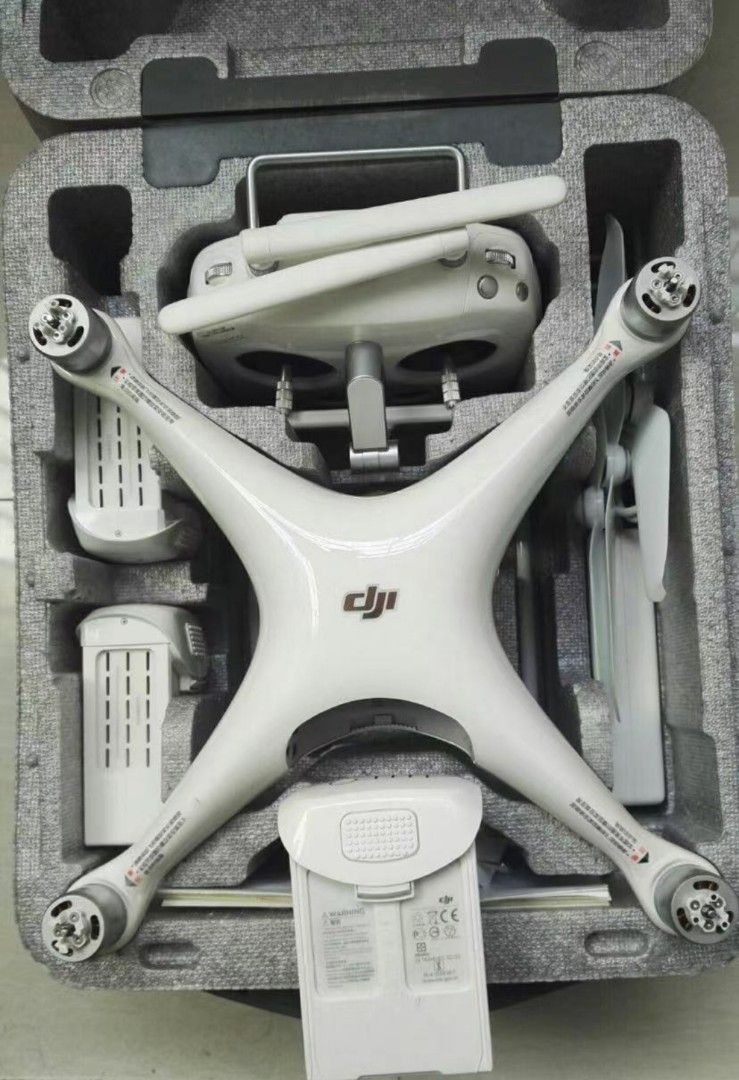 DJI Phantom 4 Pro Plus V1, Photography, Drones on Carousell