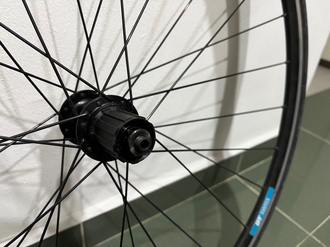 DT Swiss R1900 700c wheels, Sports Equipment, Bicycles & Parts, Parts ...