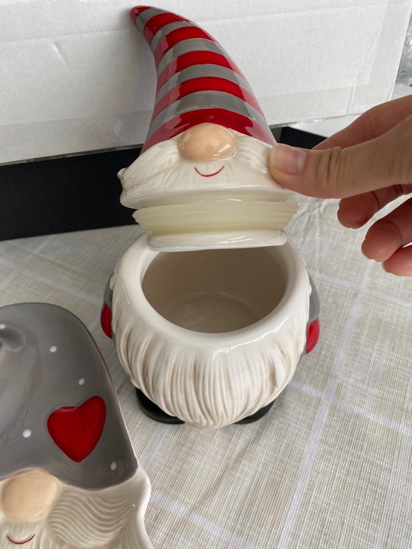 Elf plate and container, Furniture & Home Living, Kitchenware ...