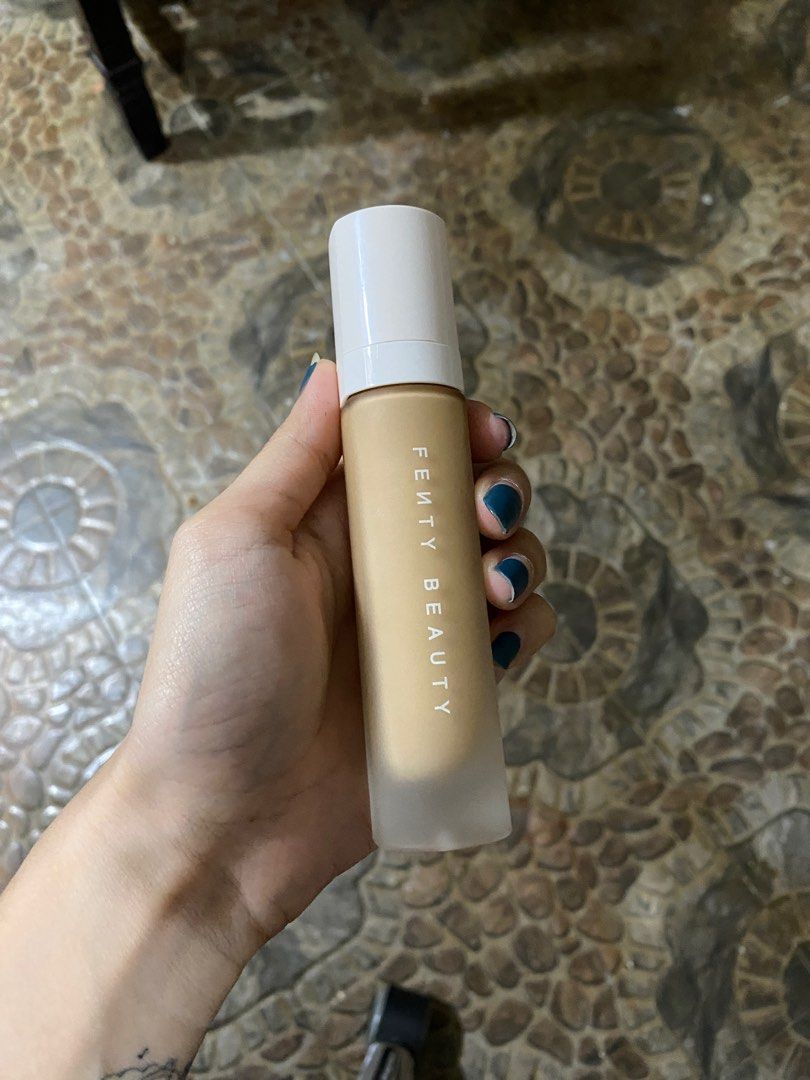 Fenty Beauty Pro Filt'r Soft Matte Longwear Foundation Shade 290 on ...