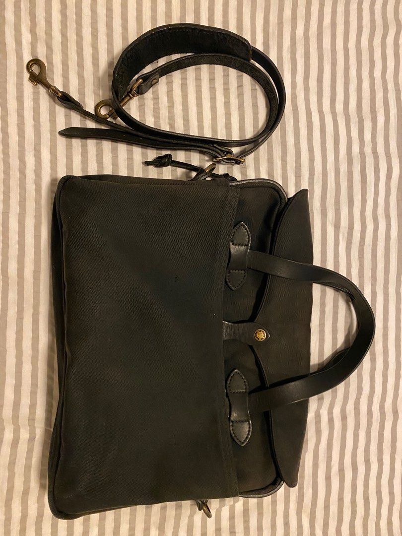 Filson 256 Rugged Twill Original Briefcase Black, Men's Fashion, Bags ...