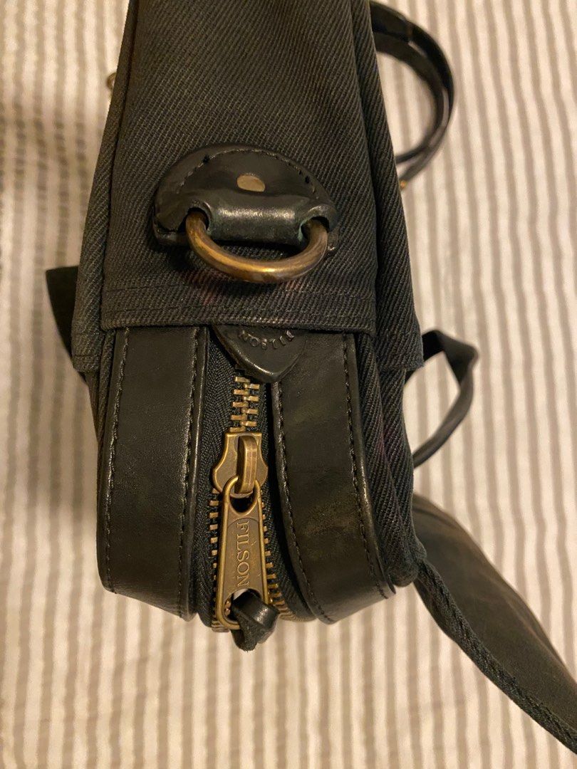 Filson 256 Rugged Twill Original Briefcase Black, Men's Fashion, Bags ...