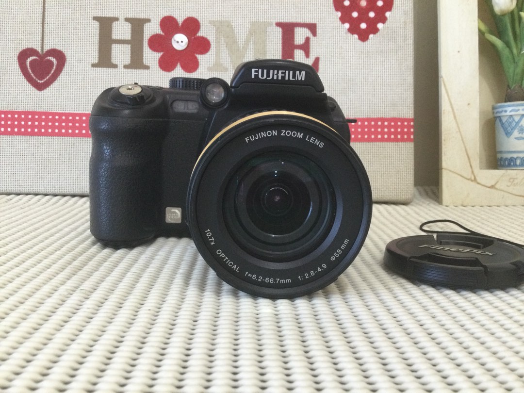 Fujifilm FinePix S9600 Digital Camera, Photography, Cameras on Carousell