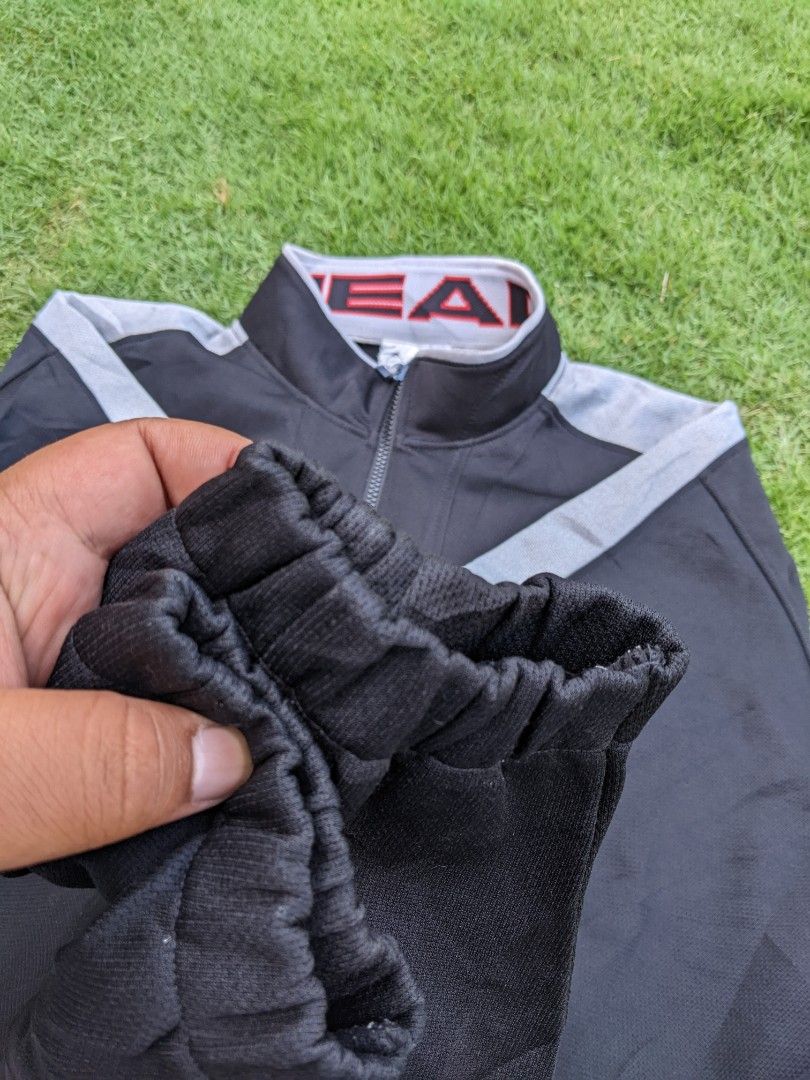 HEAD JACKET, Men's Fashion, Activewear on Carousell