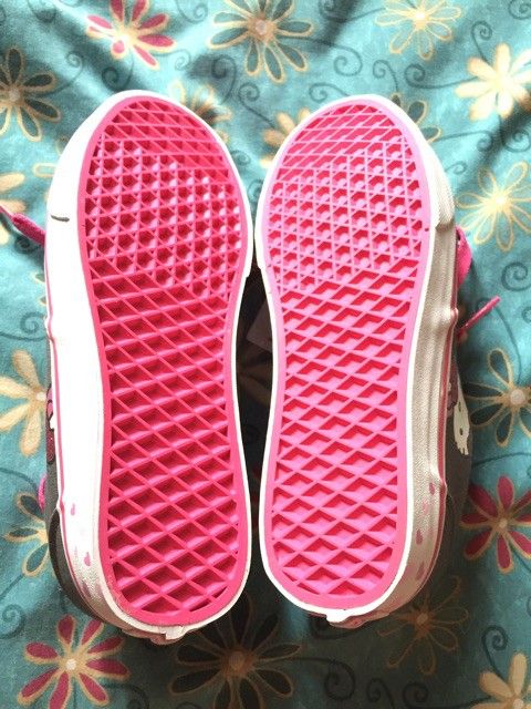 Hello Kitty Vans Shoes Limited Edition Sanrio Sneakers, Women's Fashion ...