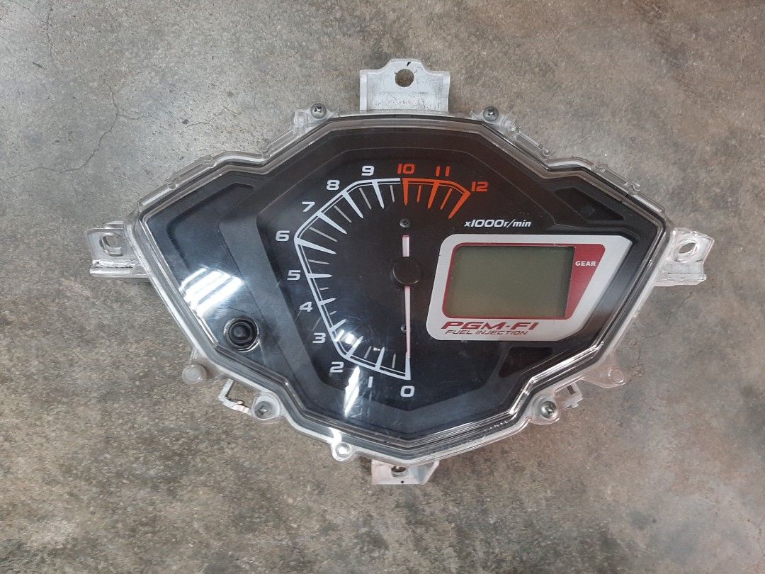 HONDA RS150R METER, Motorcycles, Motorcycle Accessories on Carousell