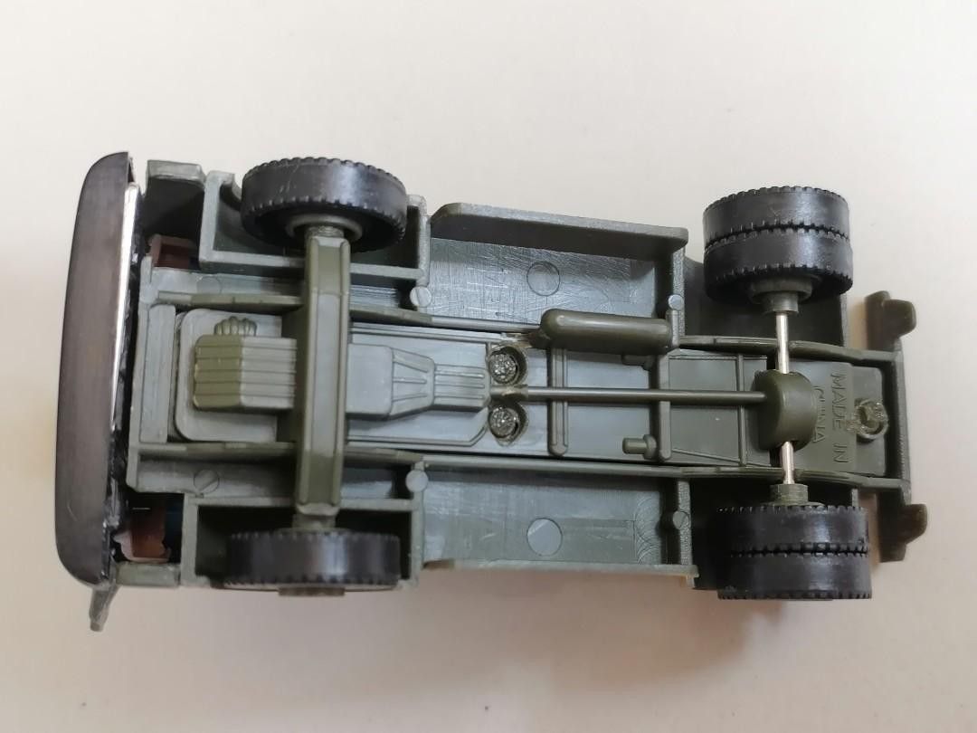 JoyCity 1/60 Look-Like Mercedes-Benz ACTROS 2x4 - Camouflage Green ...