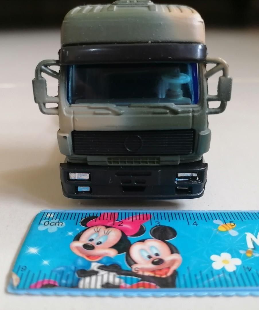 JoyCity 1/60 Look-Like Mercedes-Benz ACTROS 2x4 - Camouflage Green ...