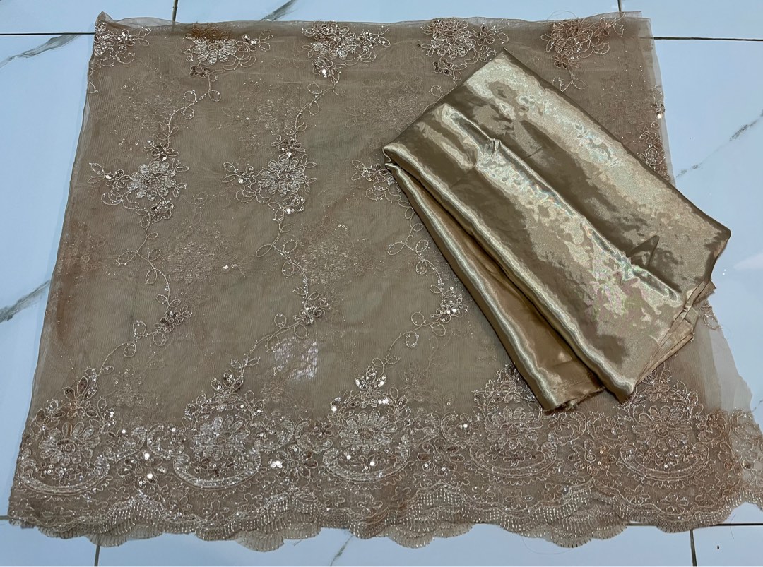 Kain Kebaya Tile Manik Krem, Fesyen Wanita, Pakaian Wanita, Lainnya di ...