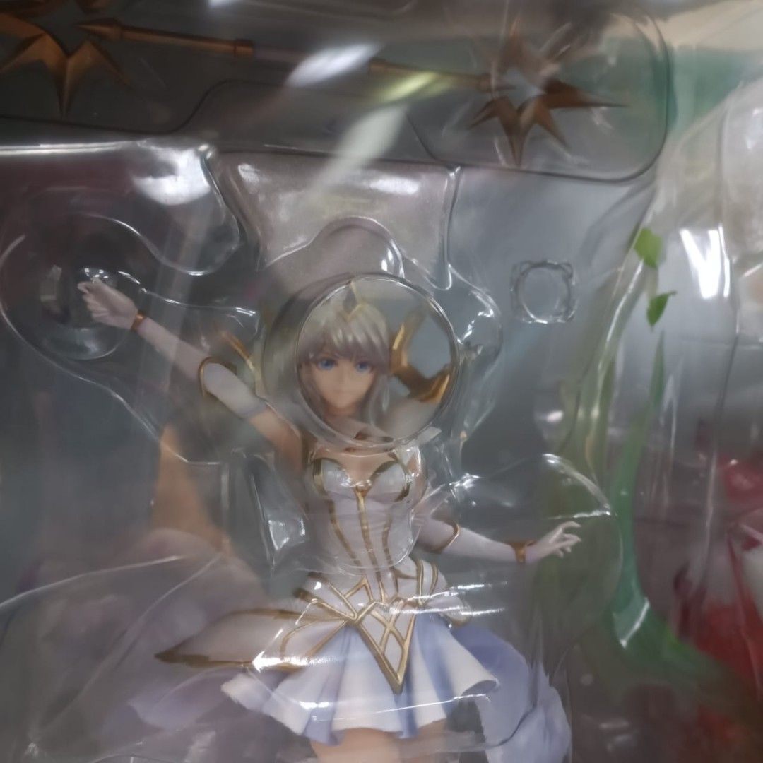 League Of Legend Elementalist Lux Figure, Hobbies & Toys, Toys & Games ...