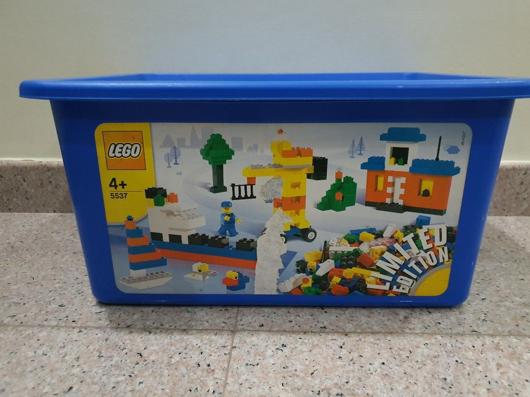 Lego Bricks blocks 5537 & figurines, Hobbies & Toys, Toys & Games on ...