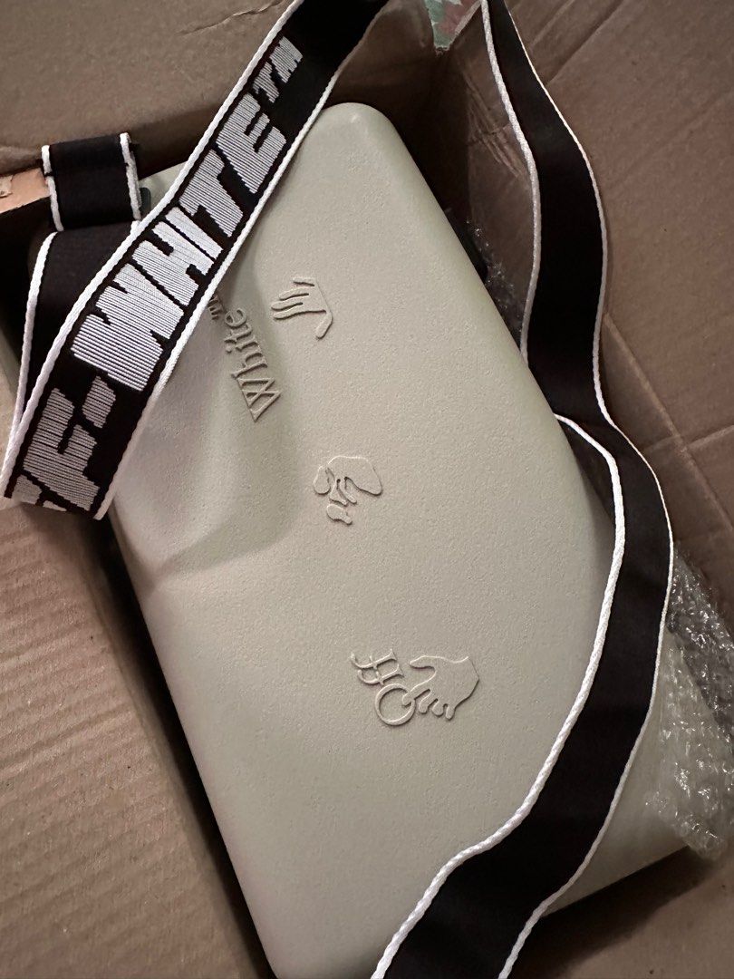 Limited edition Off-White Amore Pacific Protection Box, Men's Fashion ...