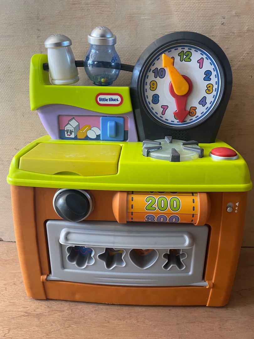 Little Tikes Cook’s Lil Kitchen Pretend Play on Carousell