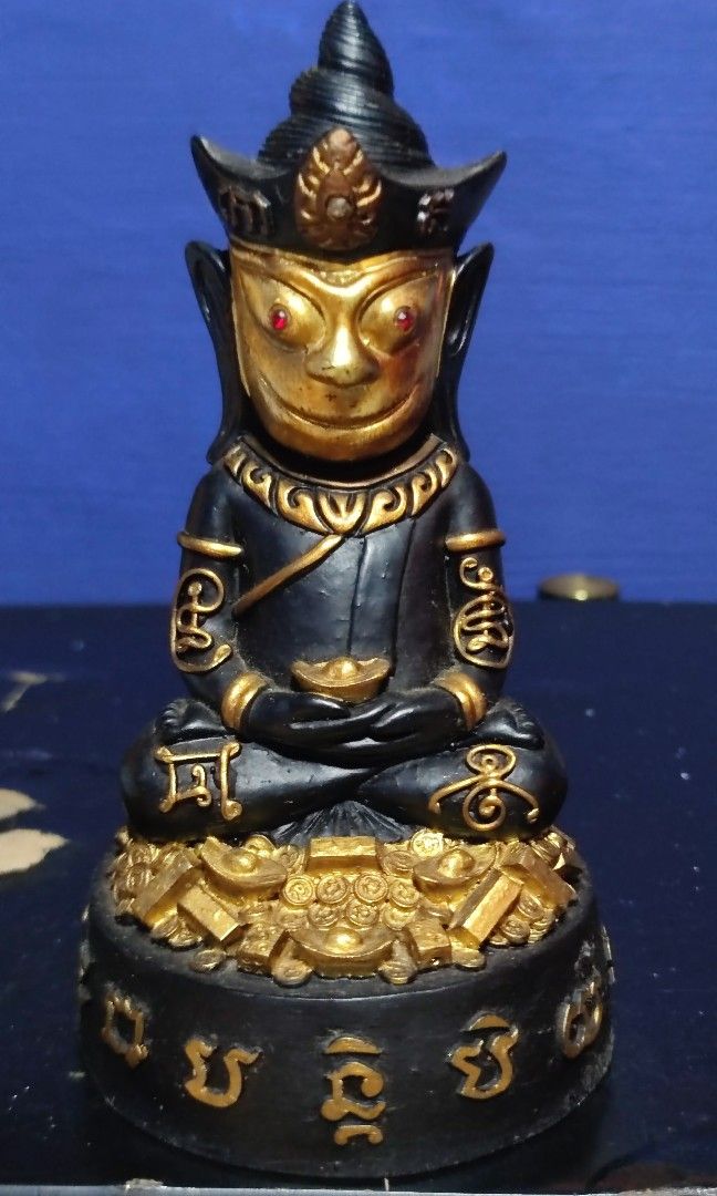 LP INN PHRA NGAN 8 INCHES BUCHA BE 2556 WAT NONG MEK, Hobbies & Toys ...