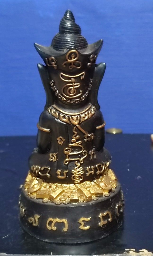 LP INN PHRA NGAN 8 INCHES BUCHA BE 2556 WAT NONG MEK, Hobbies & Toys ...