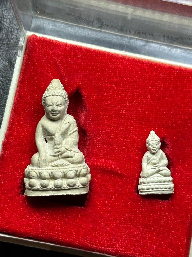 Lp moon Phra Kring Thai Amulet, Hobbies & Toys, Memorabilia ...