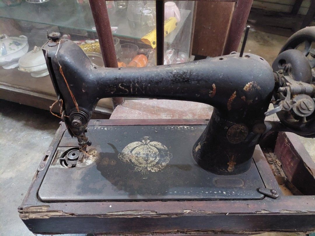 Mesim jahit tangan Singer, Hobbies & Toys, Collectibles & Memorabilia ...