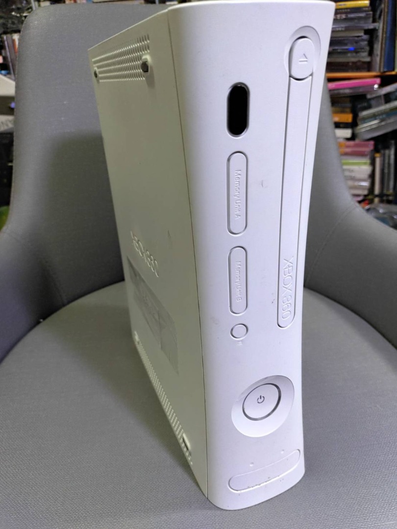微軟microsoft XBOX360 雙65製程主機不易3紅-790 AV線-100 風扇與64MB記憶卡-490, 電玩遊戲相關, 電玩 ...