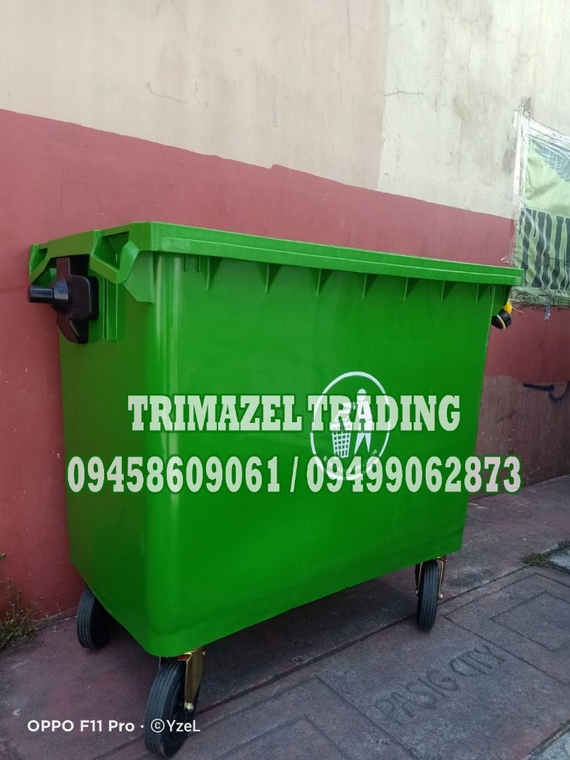 Mobile trash bin, Furniture & Home Living, Cleaning & Homecare Supplies ...