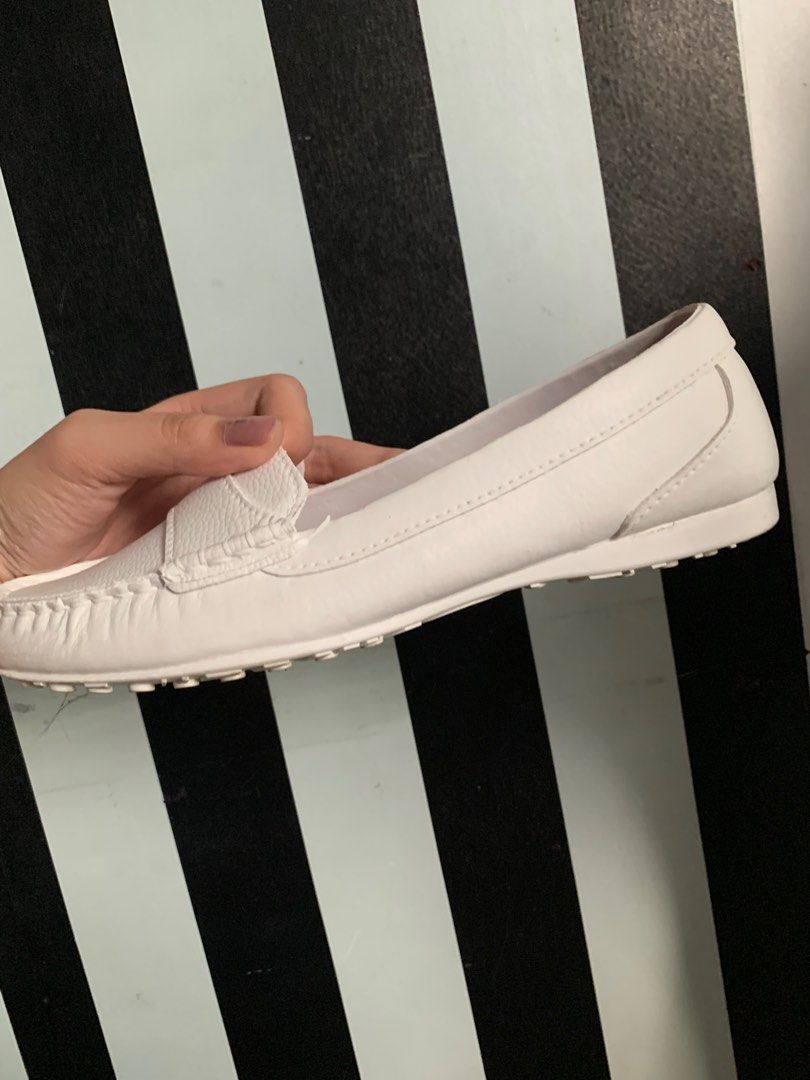 Nursing EasySoft Shoes on Carousell