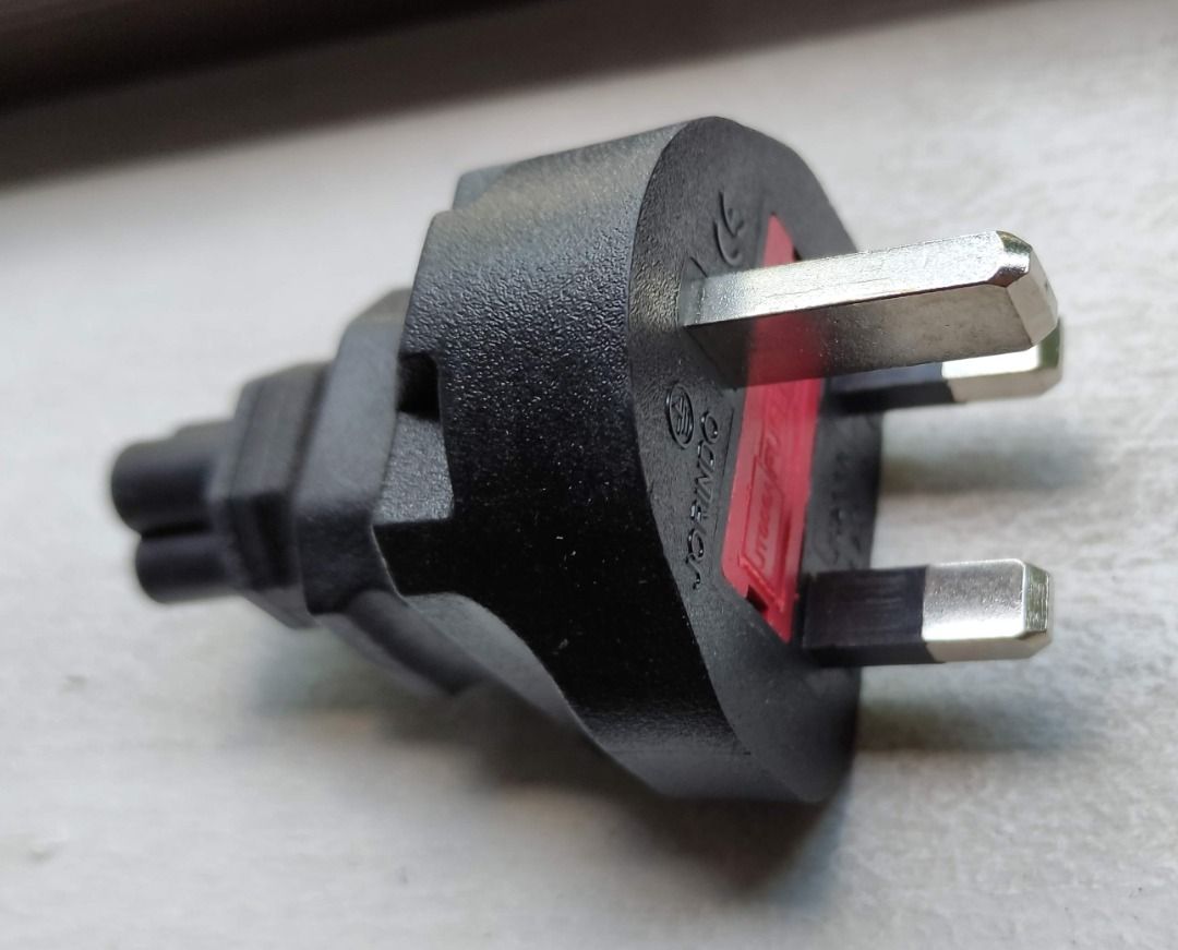 Power Plug- UK Short Plug for Notebook power adaptor, Computers & Tech ...