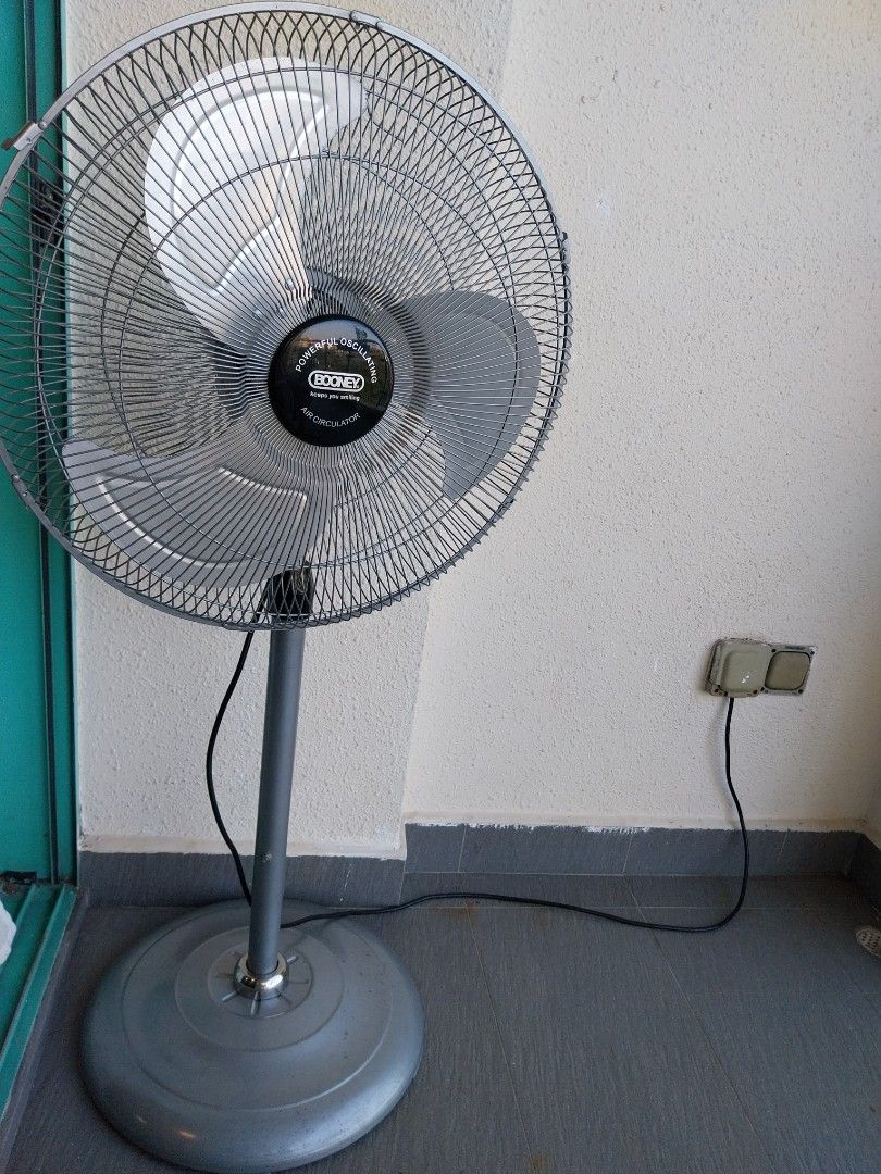 Powerful standing fan, TV & Home Appliances, Other Home Appliances on ...