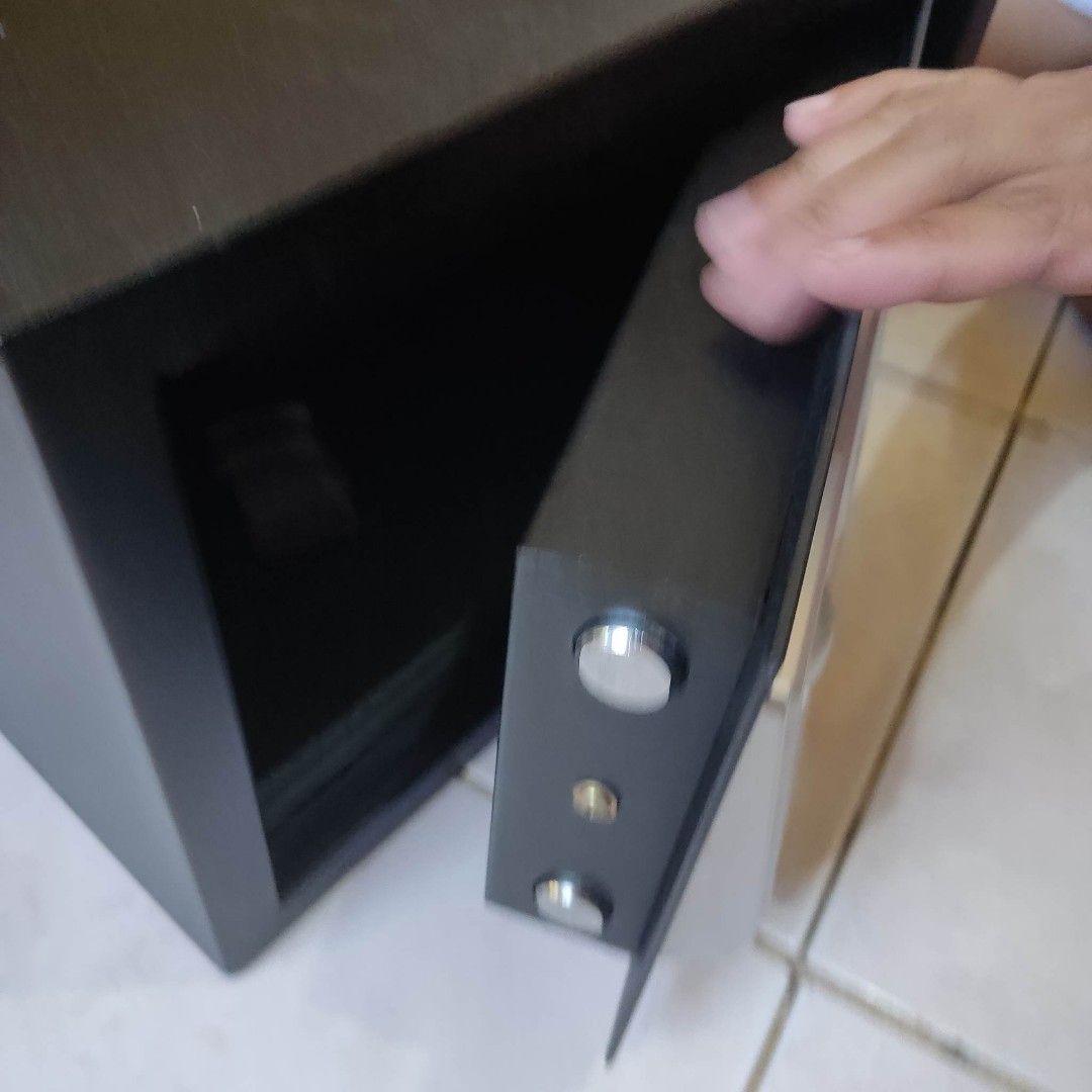 SAFEWELL SAFETY VAULT LIKE NEW, Furniture & Home Living, Security ...