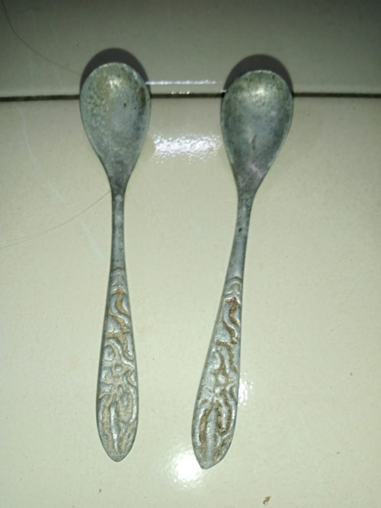 Sendok teh jadul silver 2pc (bekas ), Antik, Lainnya di Carousell