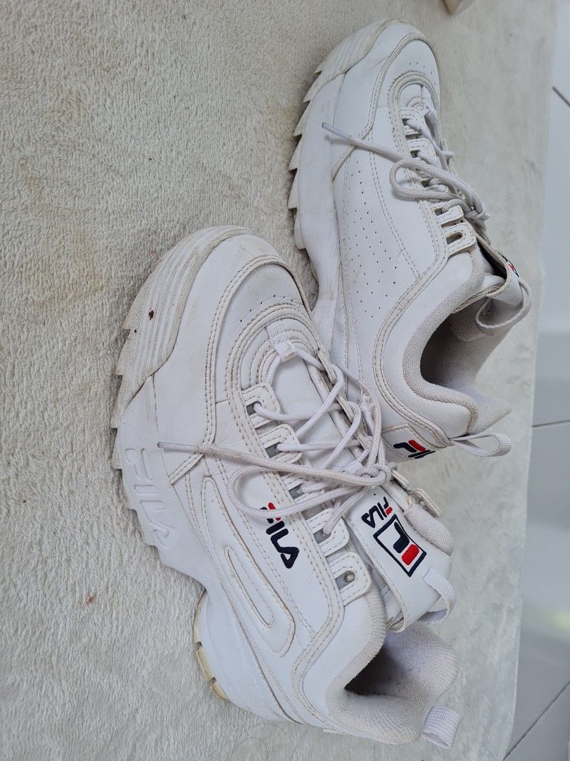 Sepatu Fila Disruptor, Fesyen Pria, Sepatu , Sneakers di Carousell