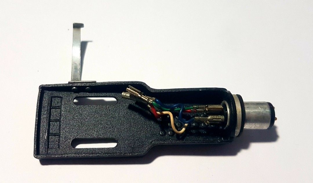 SONY HEADSHELL TURNTABLE, Audio, Other Audio Equipment on Carousell