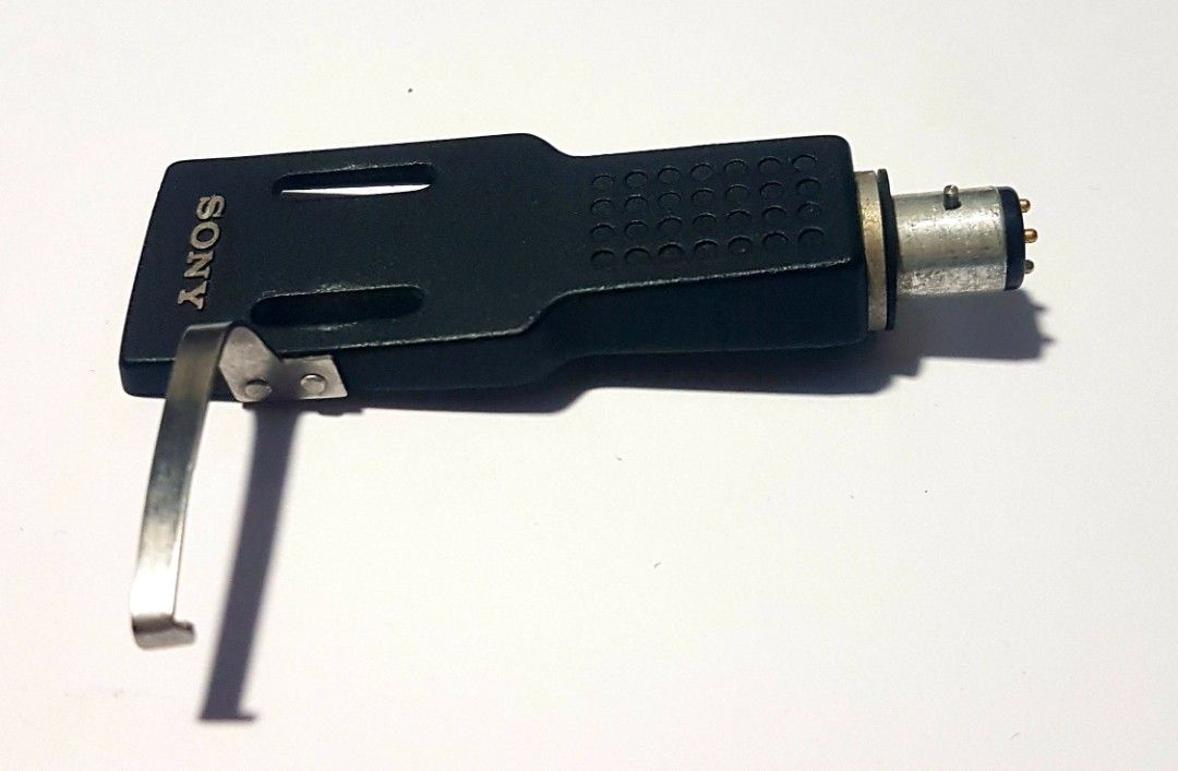 SONY HEADSHELL TURNTABLE, Audio, Other Audio Equipment on Carousell