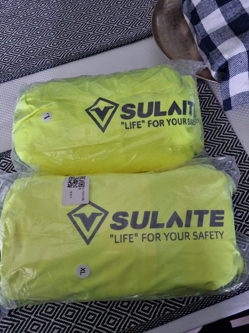 SULAITE Raincoat, Motorcycles, Motorcycle Apparel on Carousell