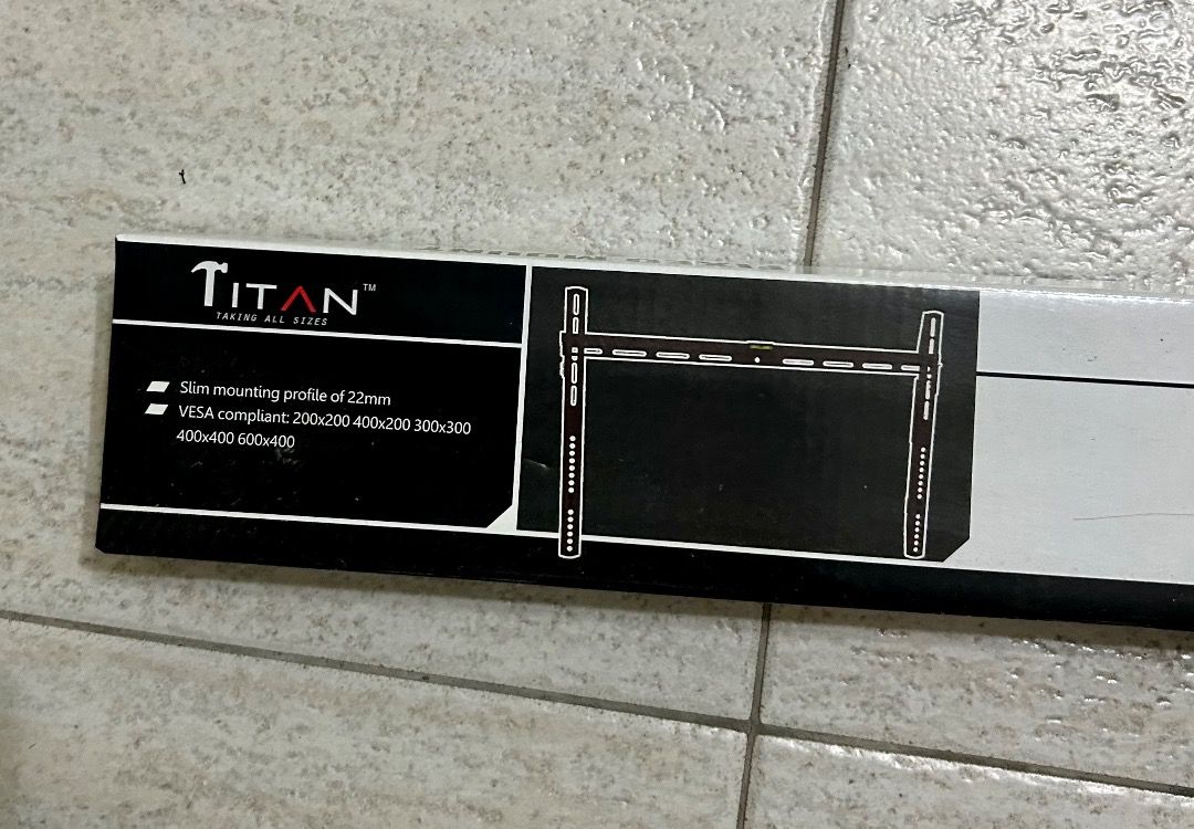 Titan Television fixed mount / TV bracket SGB400, TV & Home Appliances, TV & Entertainment, TV ...