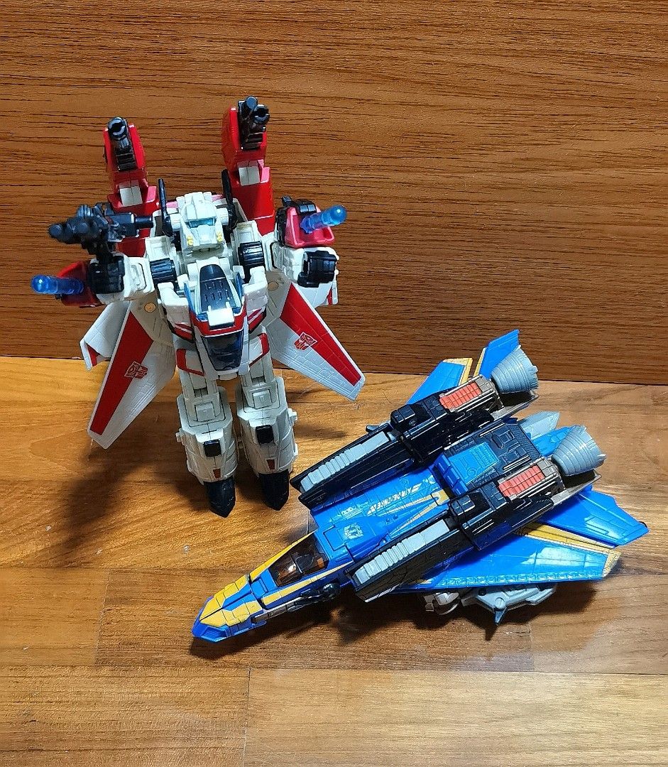 Transformers Henkei Universe Jetfire(Reserved) and Treadbolt, Hobbies ...