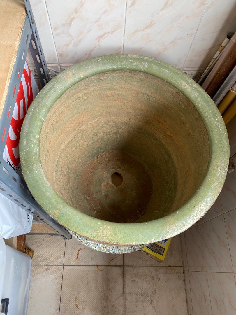 Vintage flower pot (Large) and a round terrazzo slab, Furniture & Home ...