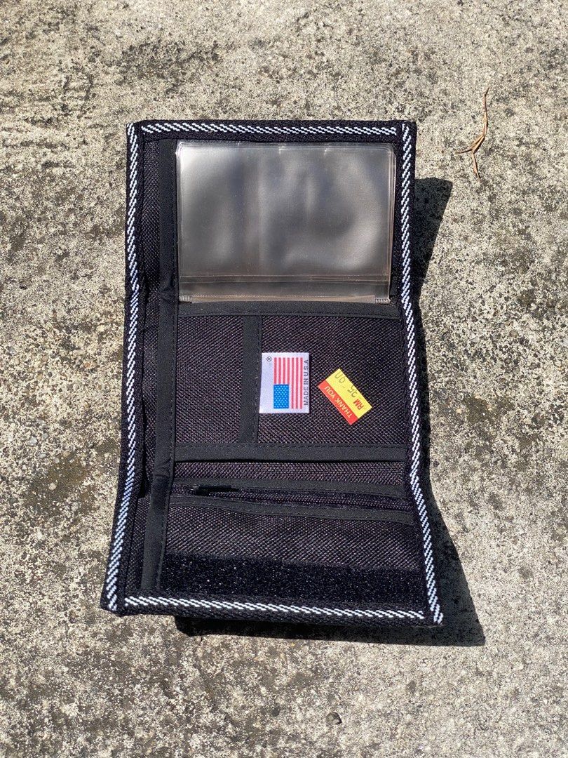 VINTAGE WALLET ONEILL, Men's Fashion, Watches & Accessories, Wallets ...