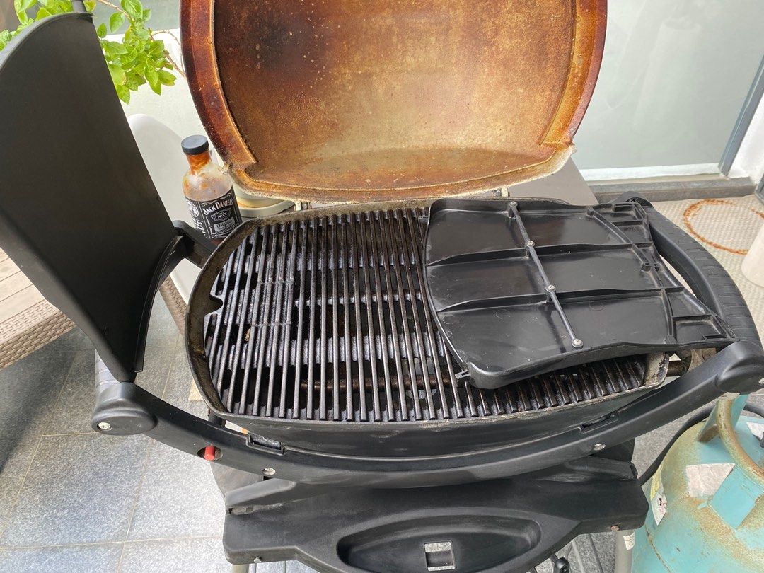 Weber Q 200, TV & Home Appliances, Kitchen Appliances, BBQ, Grills ...