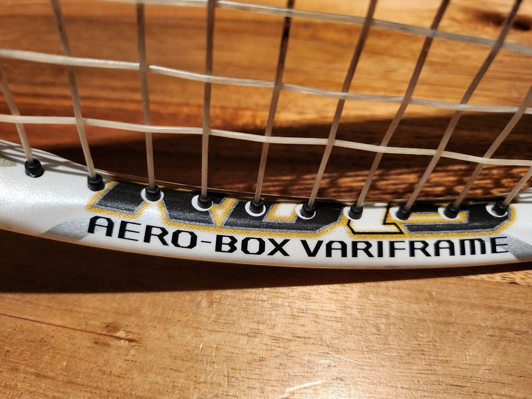 Yonex RDIS200 US specs tennis racquet, Sports Equipment, Sports & Games, Racket & Ball Sports on ...