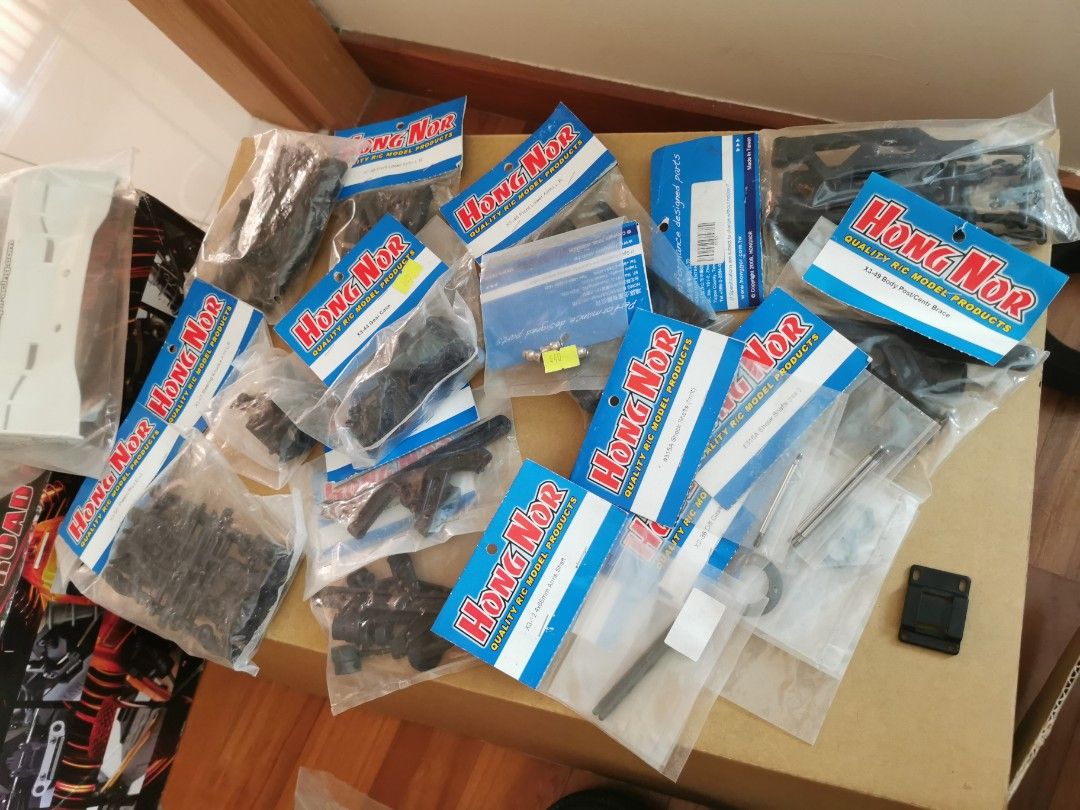 1/8 buggy X3 Sabre Hong Nor, Hobbies & Toys, Toys & Games on Carousell