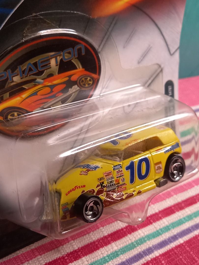 2002 Mattel NASCAR Hot Wheels Racing Car Nesquik #10, Hobbies & Toys ...