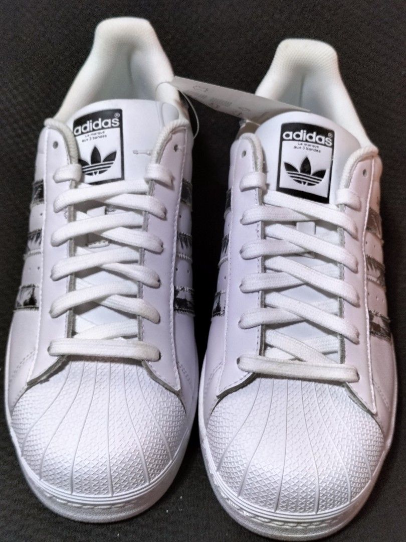Adidas Superstar, Men's Fashion, Footwear, Sneakers on Carousell