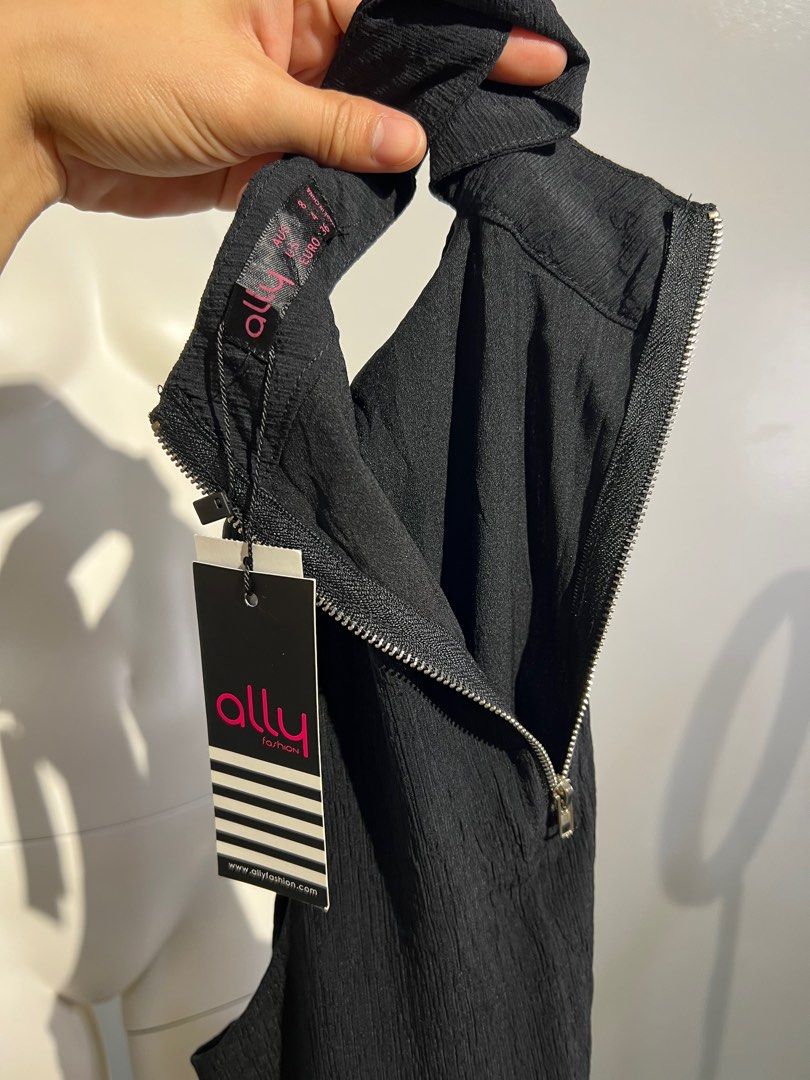 Ally mini dress, Women's Fashion, Dresses & Sets, Dresses on Carousell