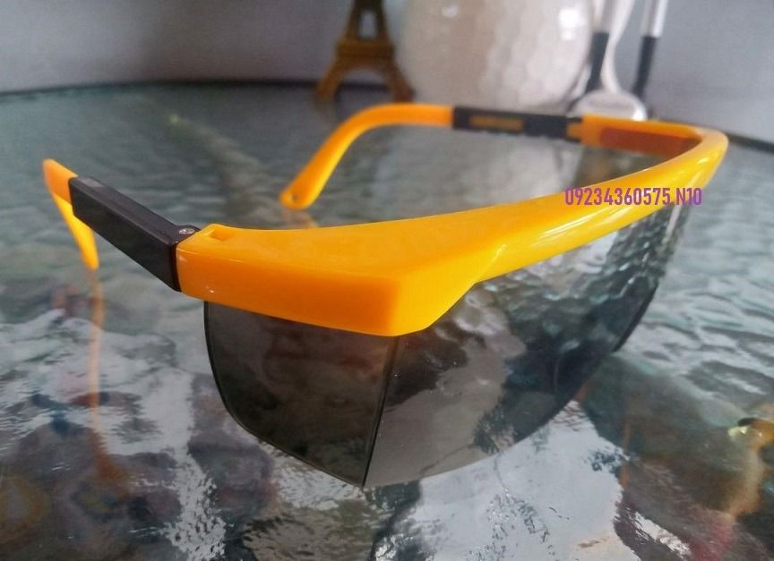 ANSI Z87.1 Made in TAIWAN safety spectacles goggles, Commercial ...