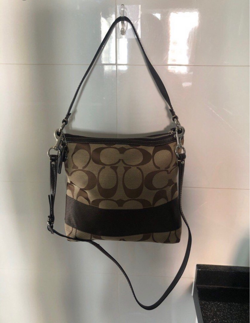 Authentic Coach Cross body & shoulder bag, Women's Fashion, Bags ...