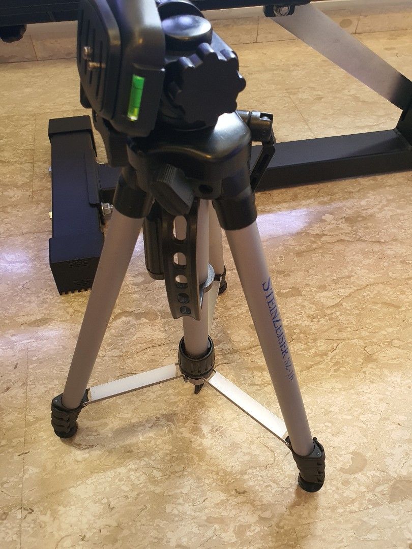 Basic Tripod, Photography, Photography Accessories, Tripods & Monopods ...