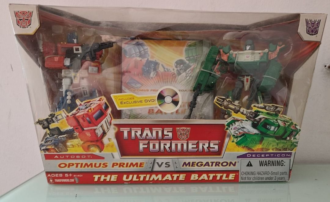 [BNIB] Hasbro TRANSFORMERS Classics Collector's Club Optimus Prime Vs ...