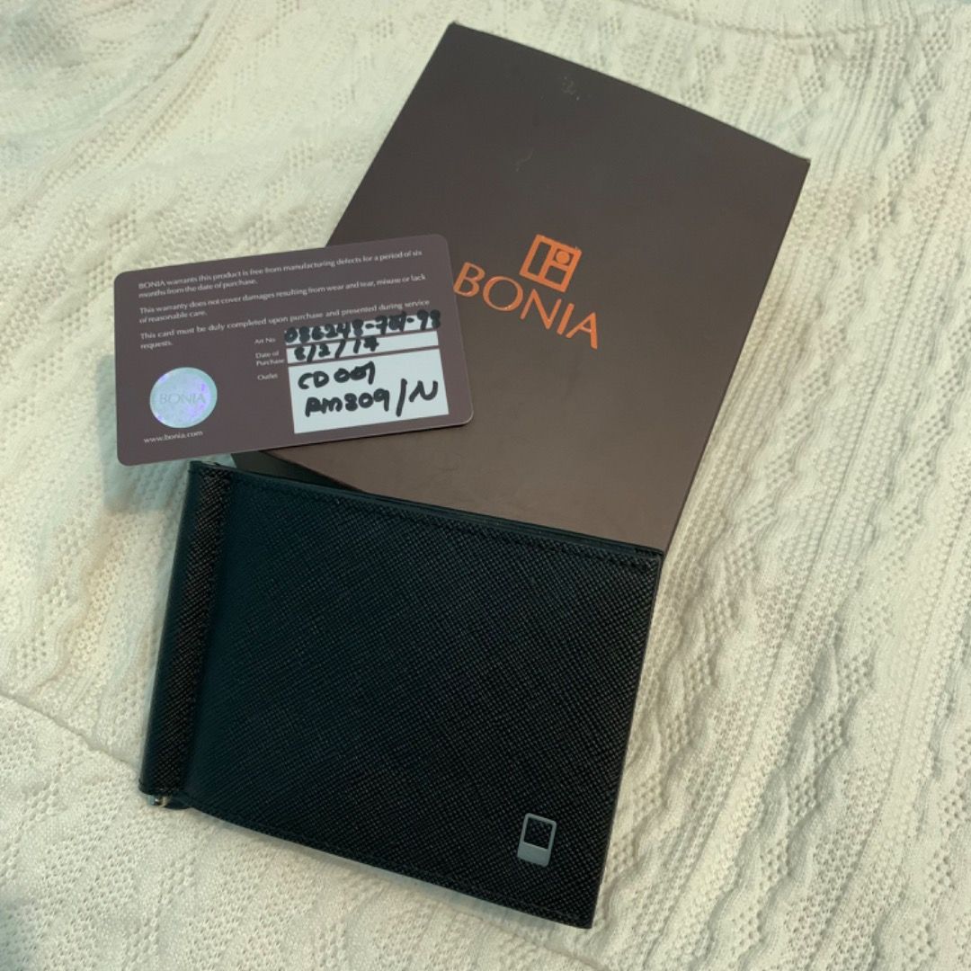 Bonia Card Wallet holder, Men's Fashion, Watches & Accessories, Wallets ...