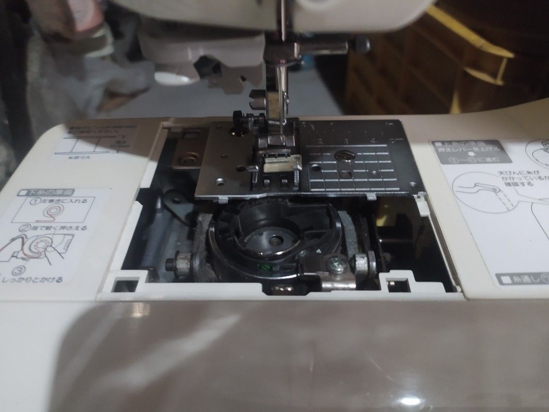 BROTHER B-300 SEWING MACHINE, TV & Home Appliances, Other Home ...