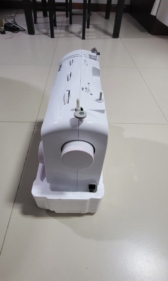 Brother Sewing machine AS2730S, Hobbies & Toys, Stationery & Craft ...